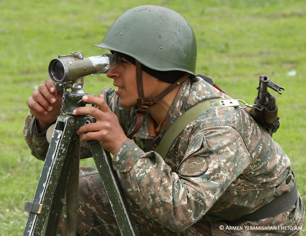 Քառօրյա պատերազմ (լուսանկարներ). hetq.am - Լուրեր Հայաստանից - Թերթ.am